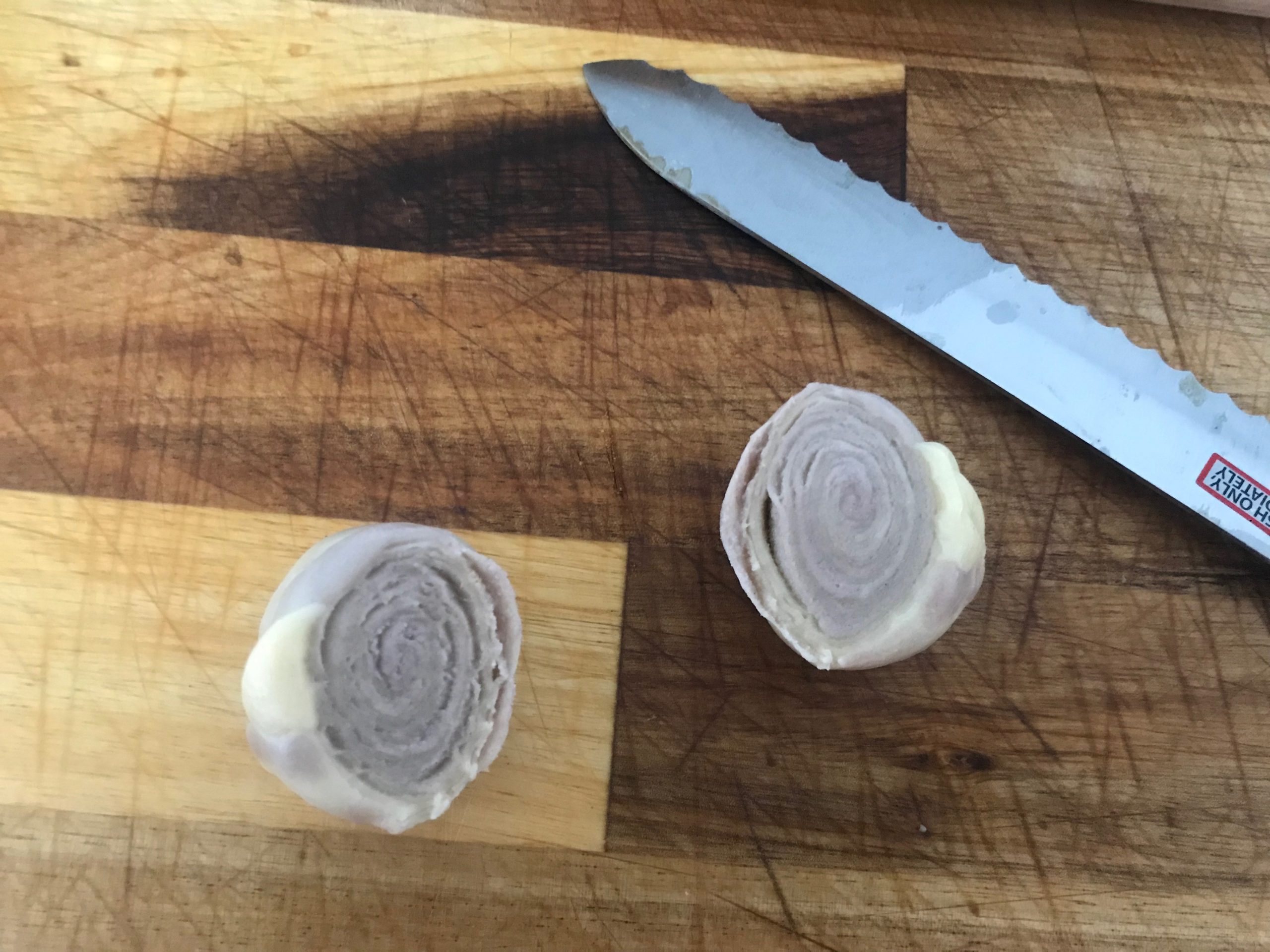 彩虹芋頭酥 | Rainbow Taro Pastry – Off the Map